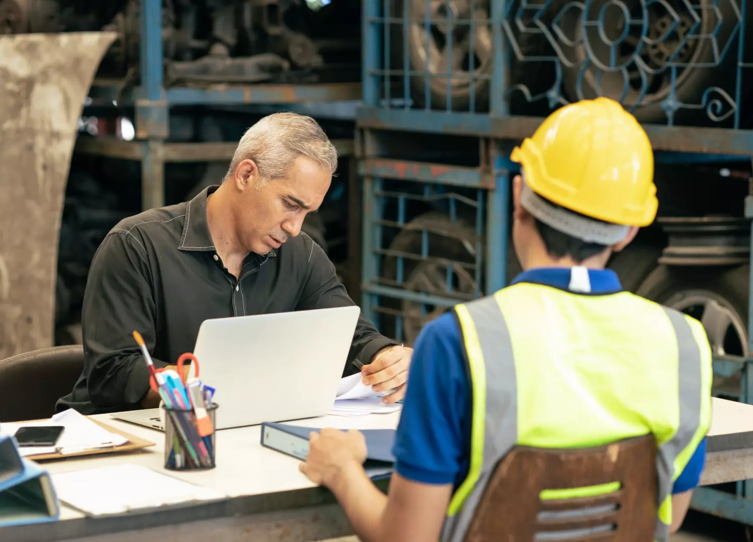 Cómo hacer un registro de mantenimiento preventivo de equipos